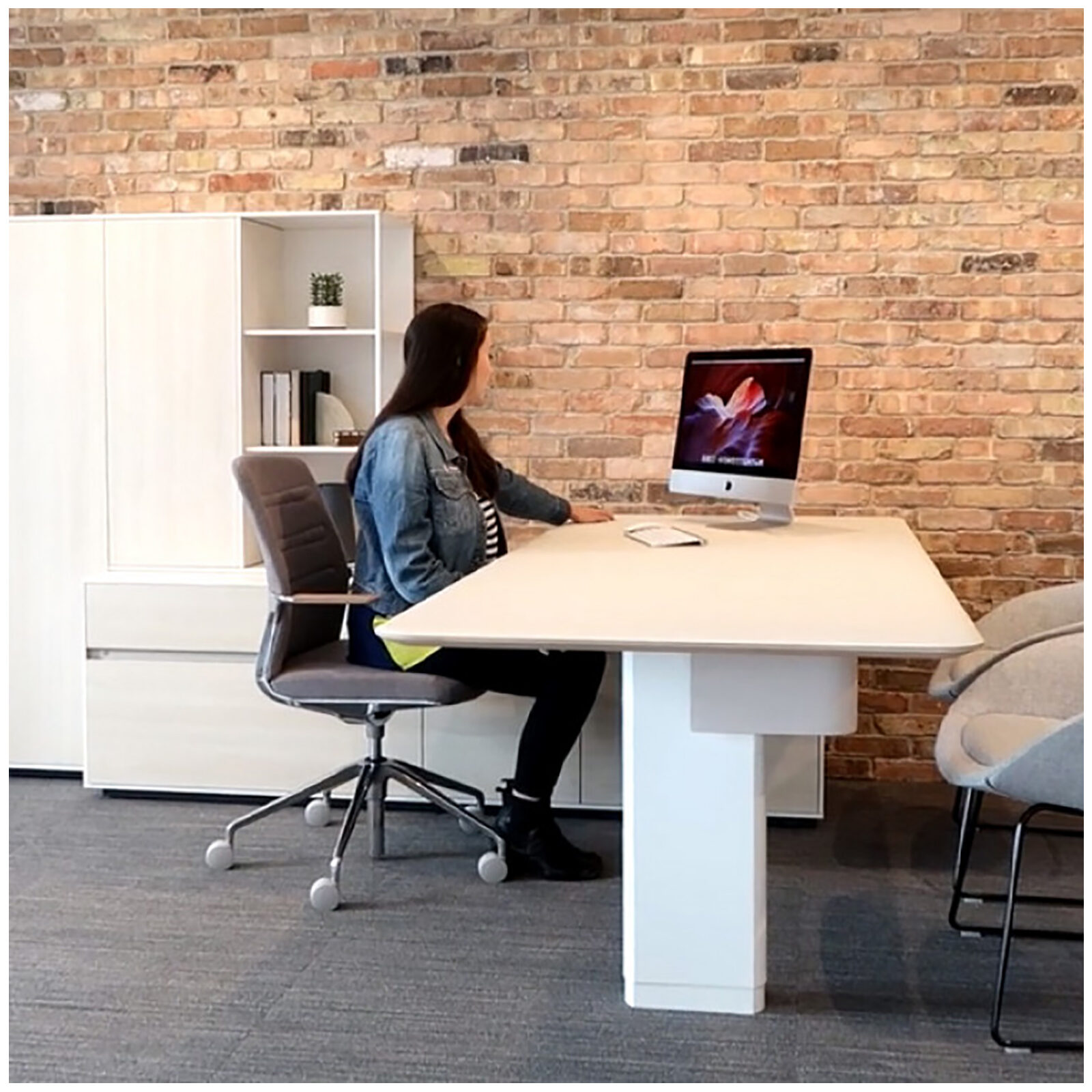 Watson Tia Standing Desks | Executive Desks In Los Angeles